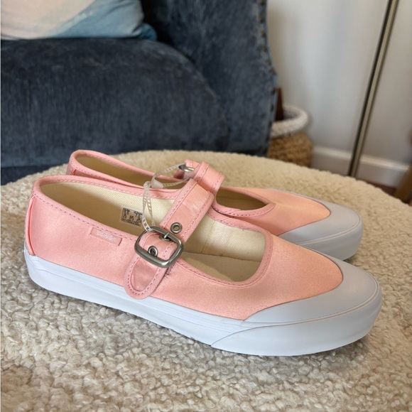 Vans | Shoes | Vans Mary Jane Womens 7 Shoes Ballet Chintz Rose Pink ...